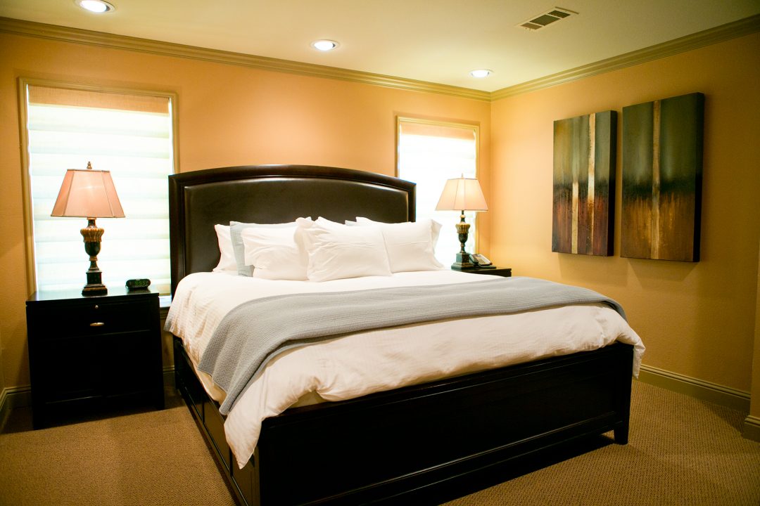 Arlington's Premier Bed & Breakfast - DFW Area Boutique Hotel